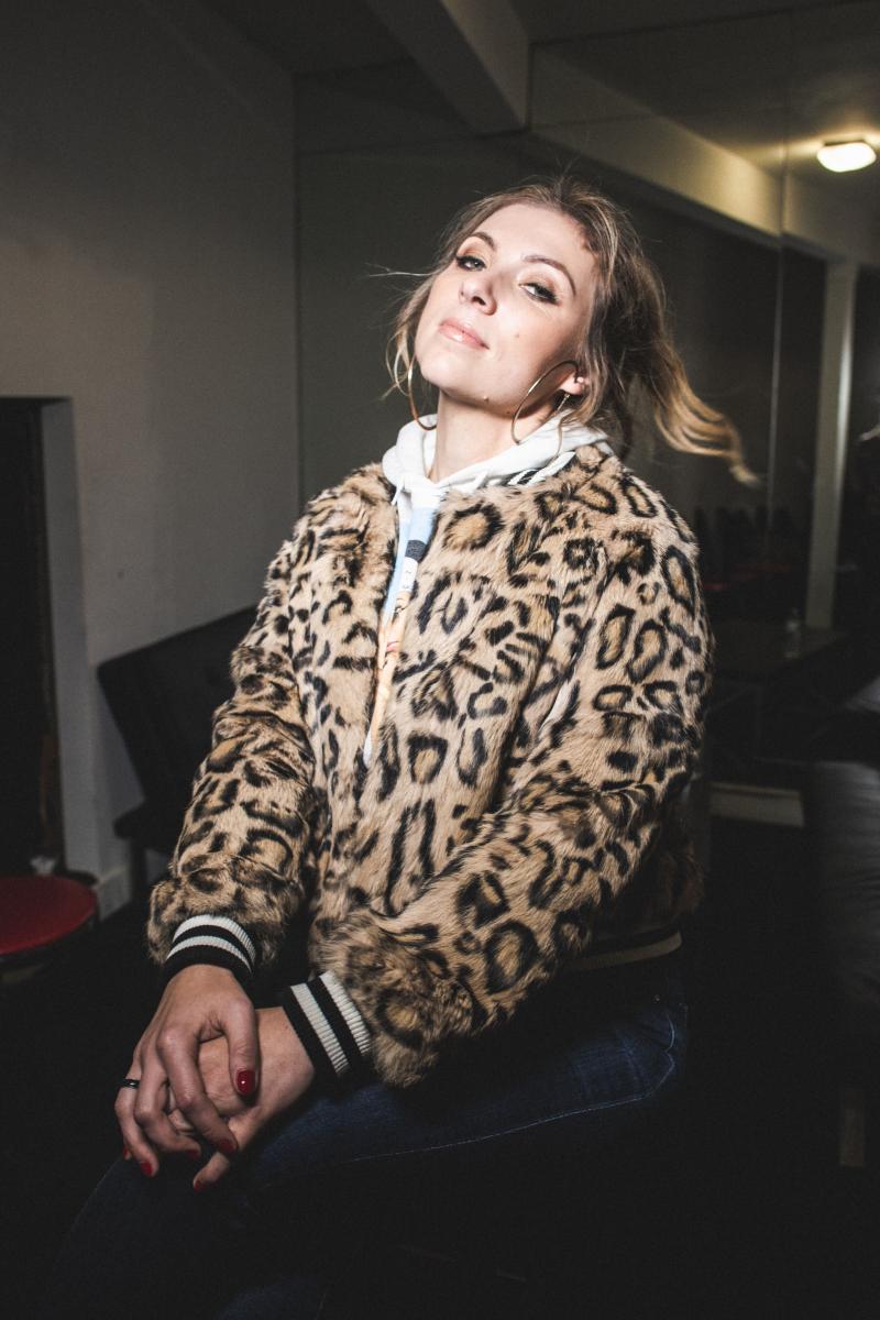 Annie Lederman: Live In Fort Worth - Big Laugh Comedy Club Fort Worth ...